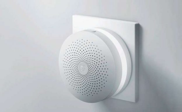 Antifurto smart WiFi: impianto allarme Alexa Somfy Protect, EzViz, Xiaomi