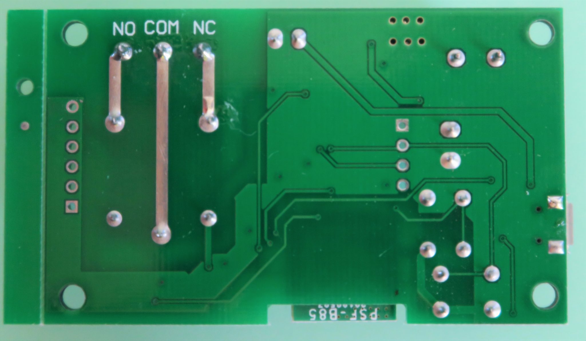 Sonoff contatto pulito: interruttore WiFi guida in italiano con schema