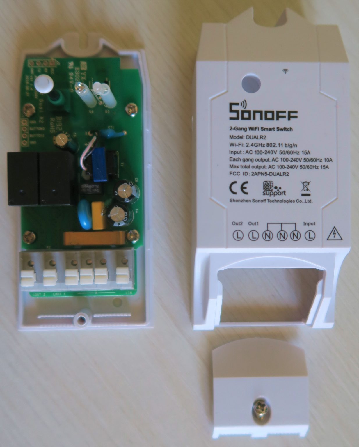 Sonoff Dual R2: istruzioni complete con schema elettrico