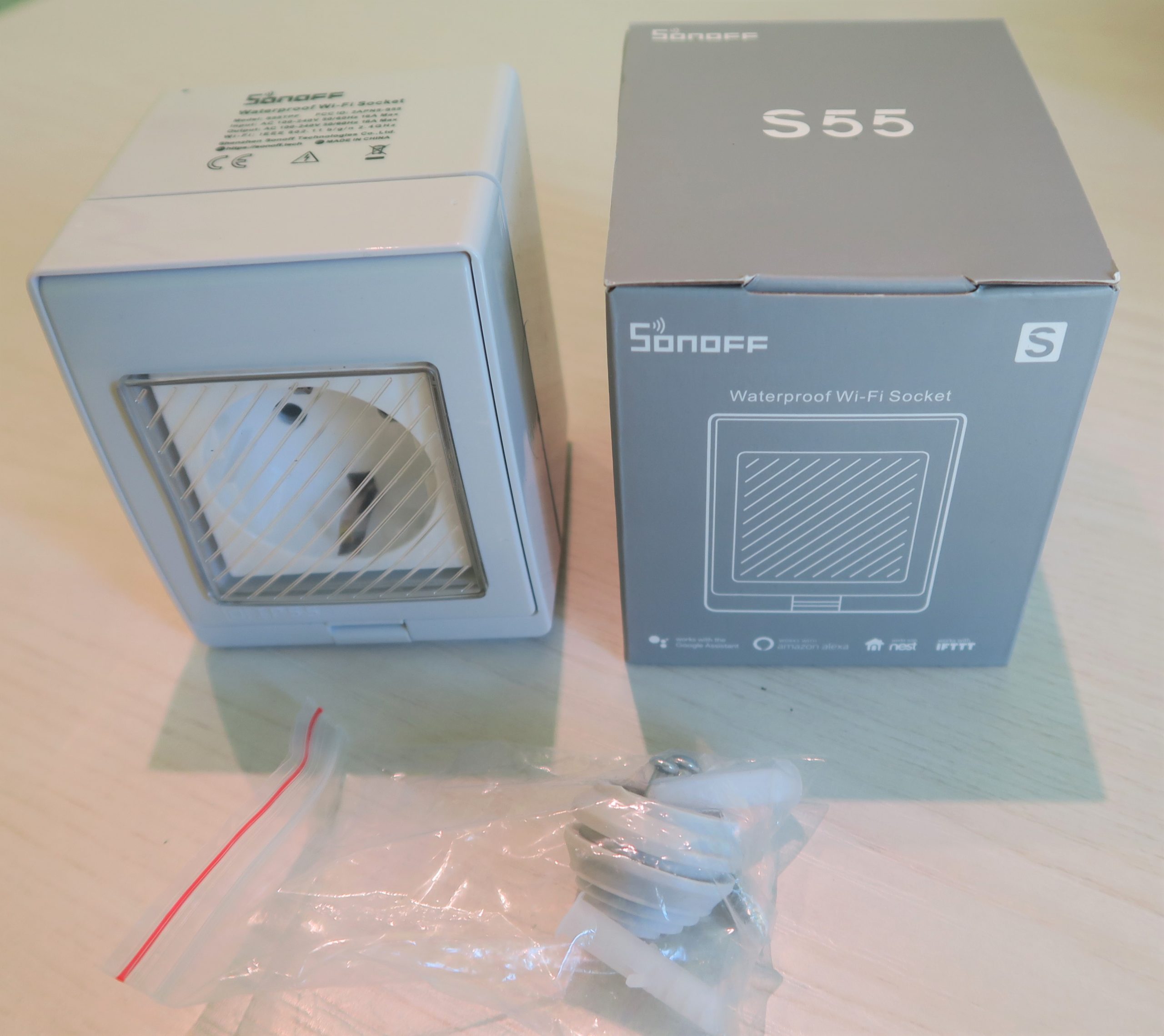 Presa Sonoff S55 vs Sonoff S26 vs Sonoff S20 a confronto