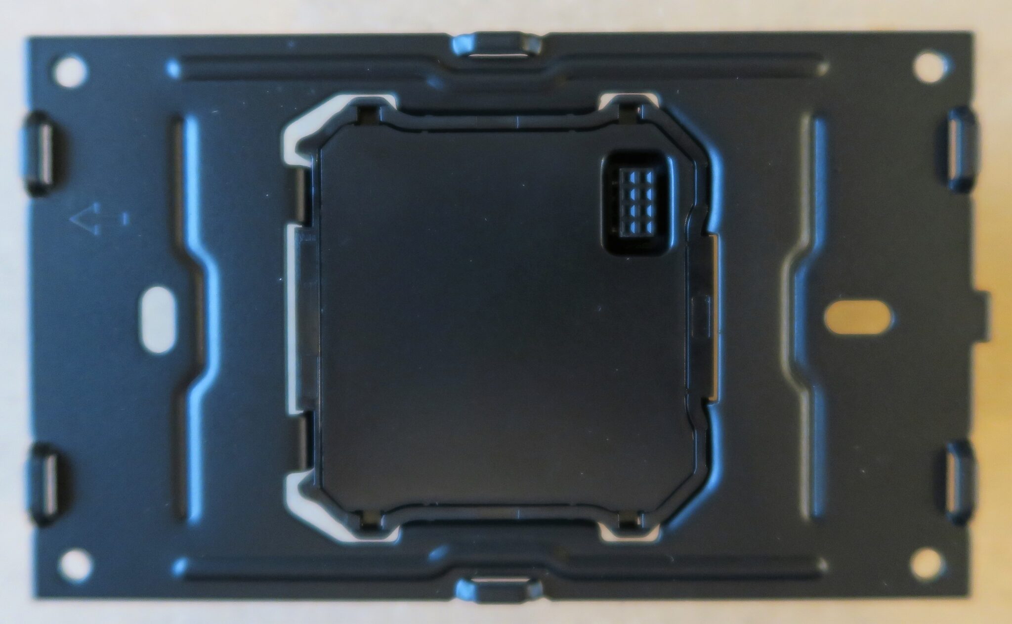 Sonoff NSPanel display touch, interruttore, termostato caldaia smart ...