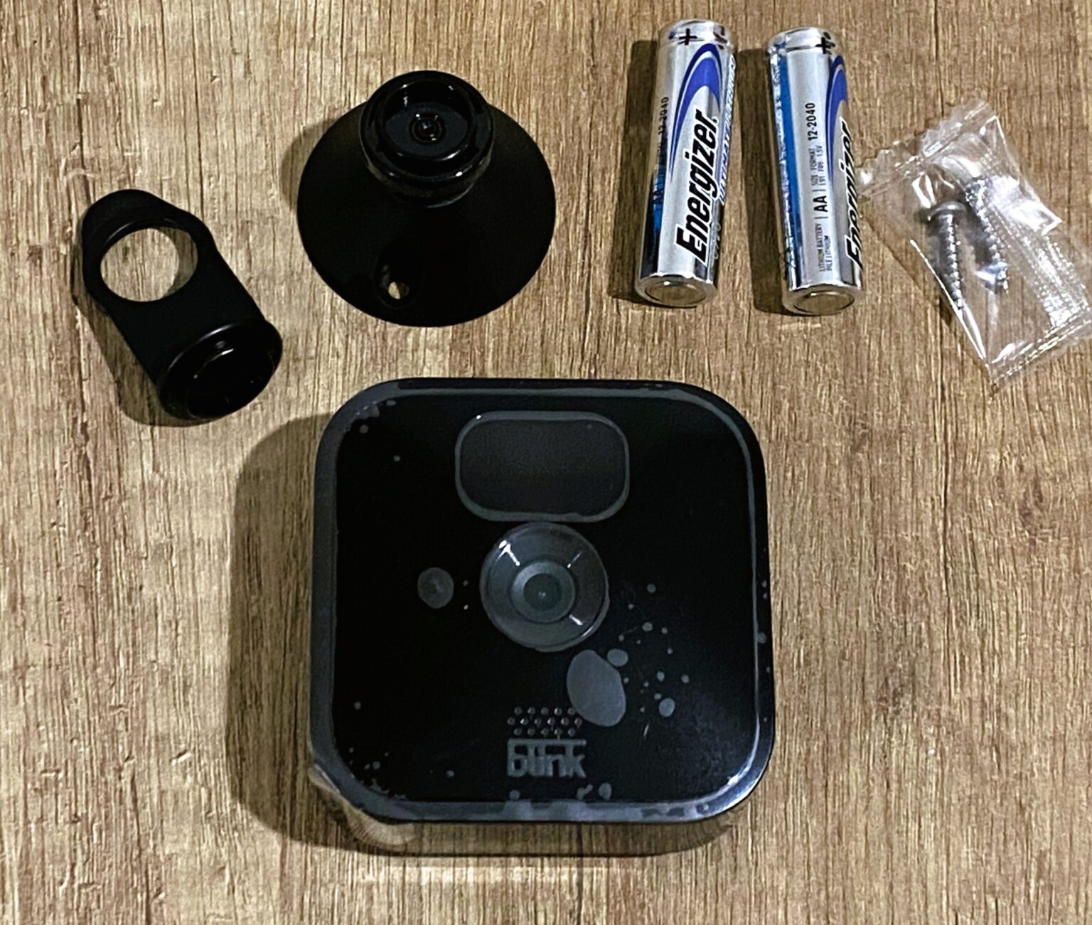 Blink Outdoor vs EZVIZ vs Arlo vs Reolink: telecamera da esterno a batteria